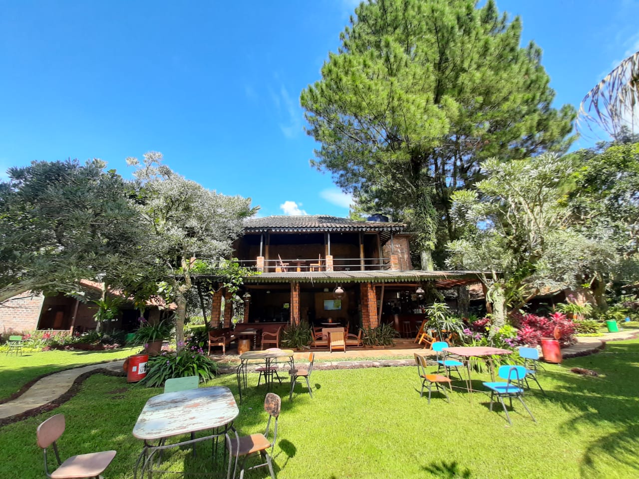 Katumbiri Resort Hadirkan Tradisi Nyawang Bulan – Bisnis Corner